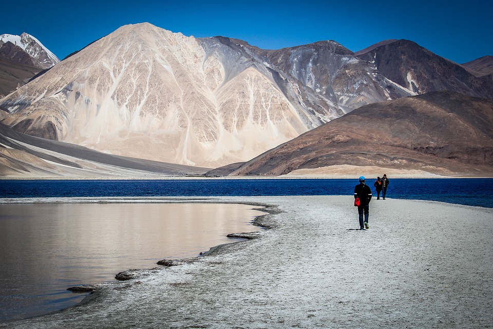 DISCOVER MOONLAND-LEH 3 NIGHTS 4 DAYS - Spike Travels
